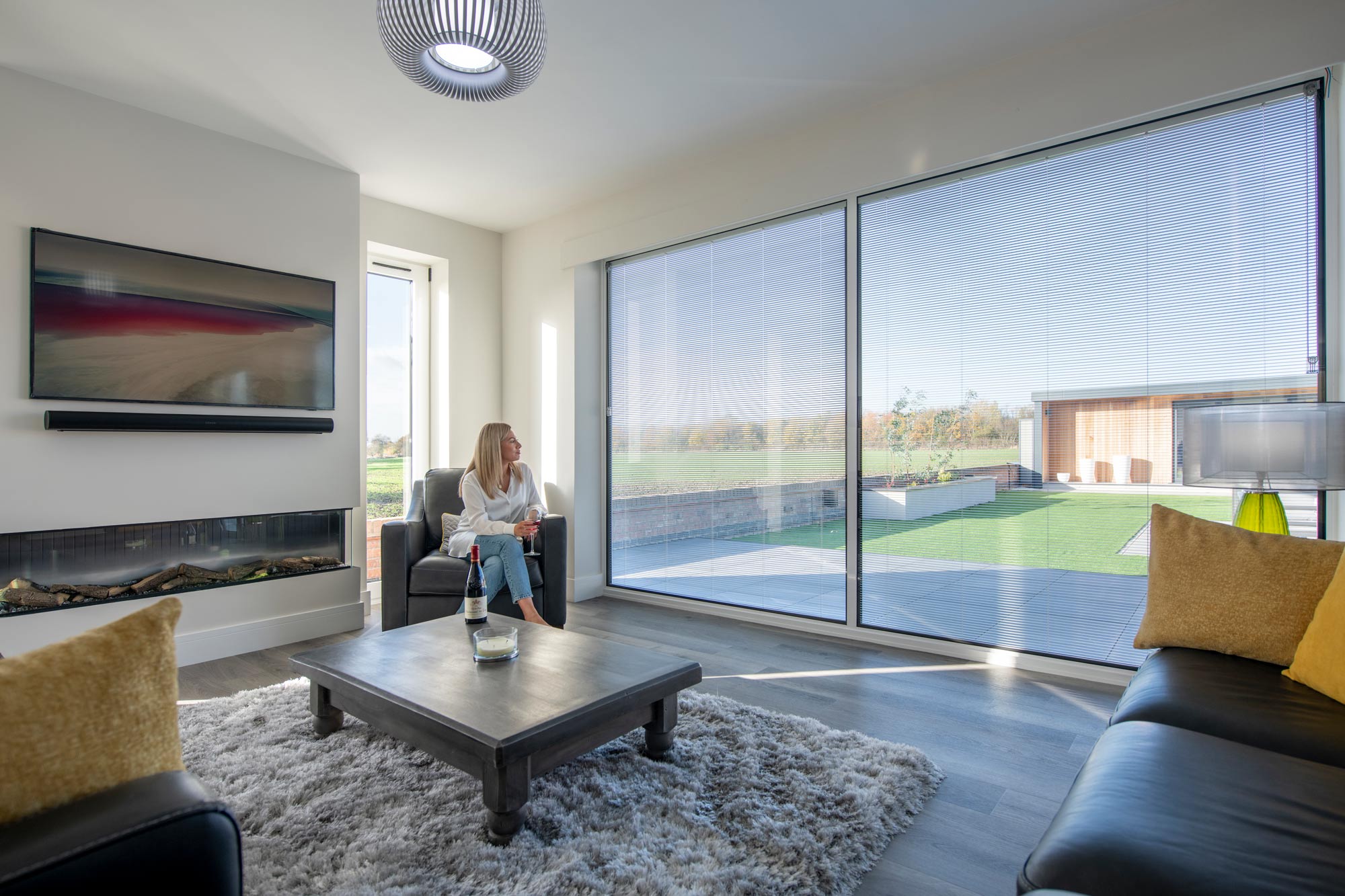 Integral Blinds Lincoln | Window & Door Blinds Lincolnshire